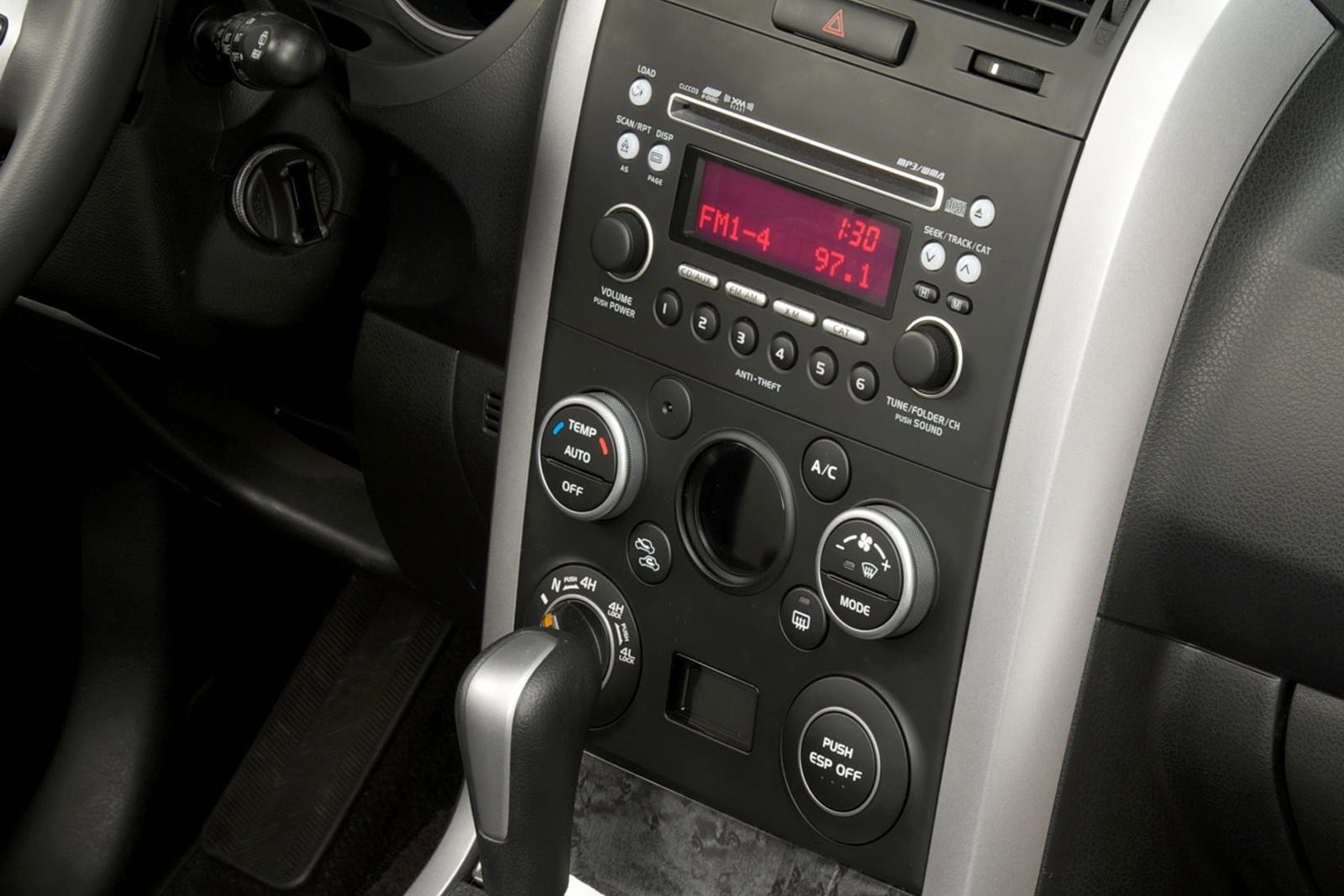 2012 Suzuki Grand Vitara - Specs, Pricing, Reviews & Safety | Cardog